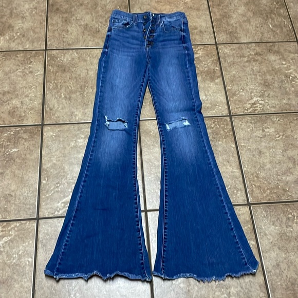 Sneak Peek | Jeans | Bell Bottom Ripped Jeans Super Cute | Poshmark
